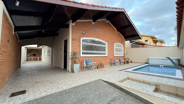 Linda Casa Com Piscina A 20m Da Praia Em Peruíbe! - Peruíbe