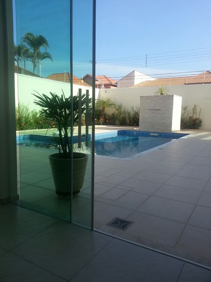 Casa Luxuosa à 30m Da Praia - Peruíbe