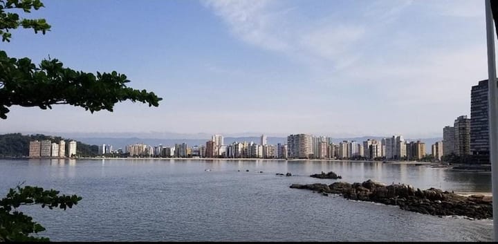 Apartamento Pé Na Areia Excelente Localização - Santos, Brasil