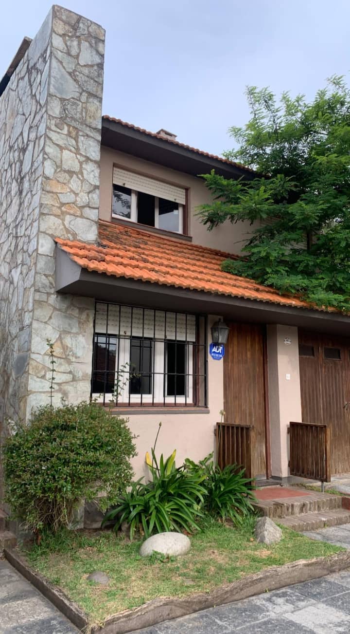 Hostel Chill House Ldm - Santa Teresita