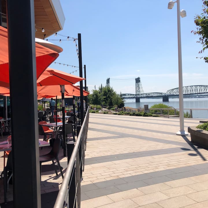 Modern Condo Downtown Vancouver - Vancouver, WA