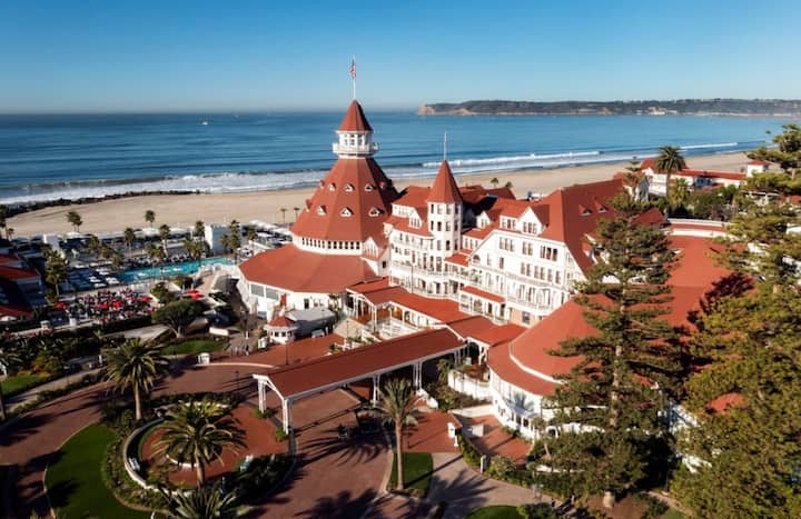 2br Coronado Beaches Restaurants - Coronado, CA