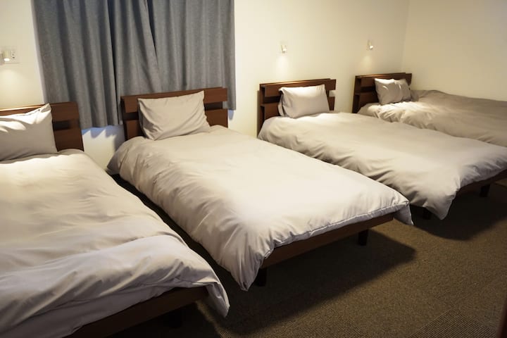 Private Quadruple Room( Shared Bathroom) - 이토이가와시