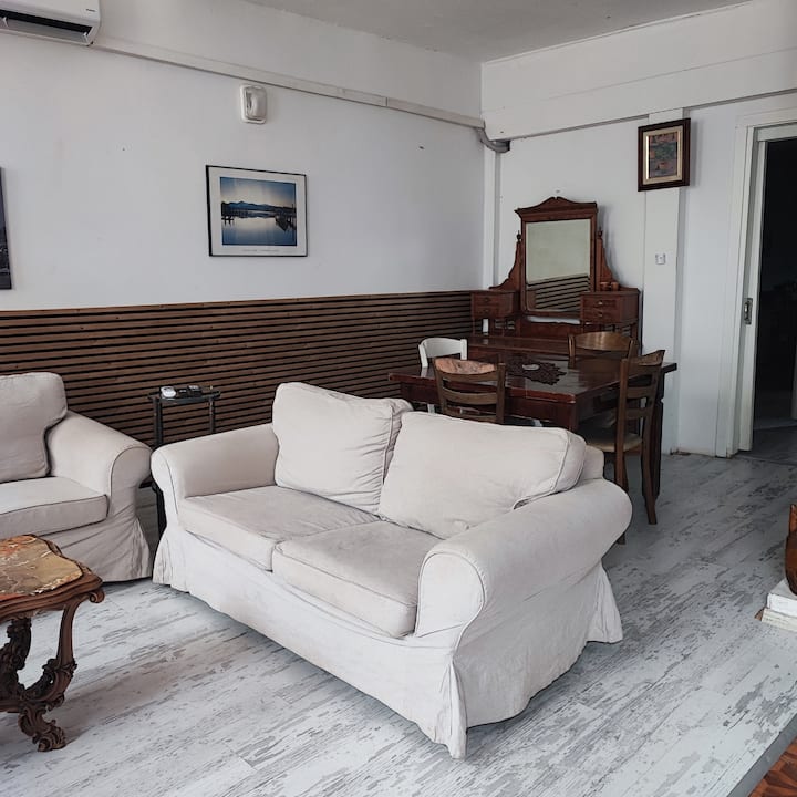 Tarihi Müstakil Ev - İzmir