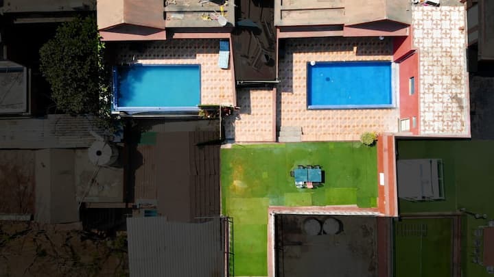 4bhk Hill Top Twin Pool Villa With Private Terrace - Mumbaj