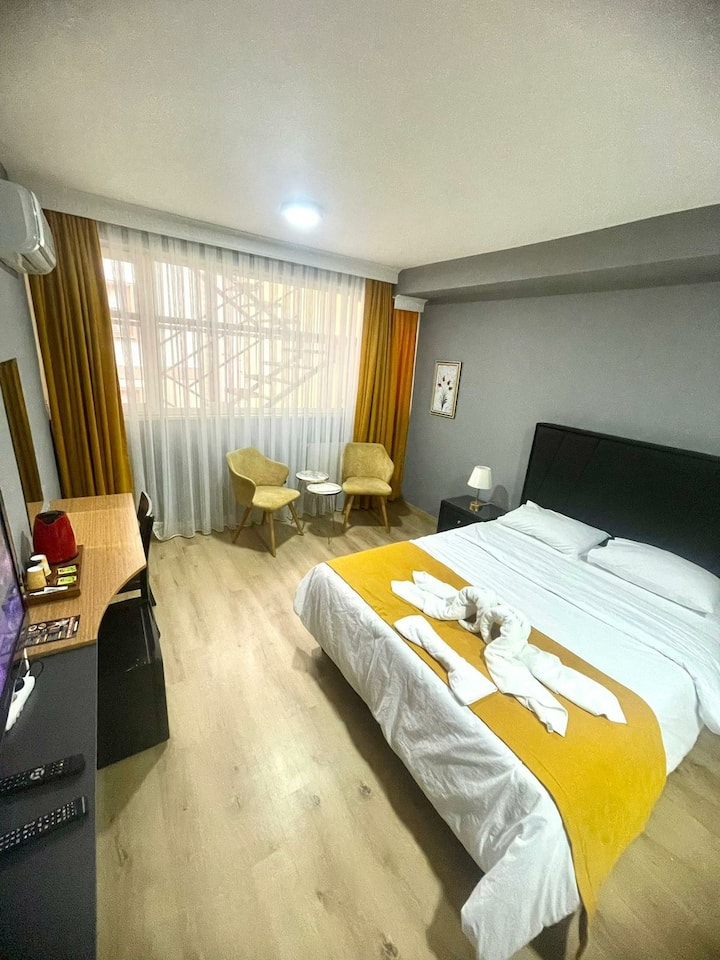 By Karam Otel Pendik - İstanbul