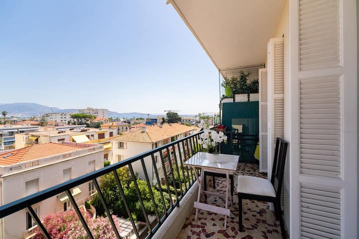 3p Balcon Vue Mer Et Grand Salon - Nice
