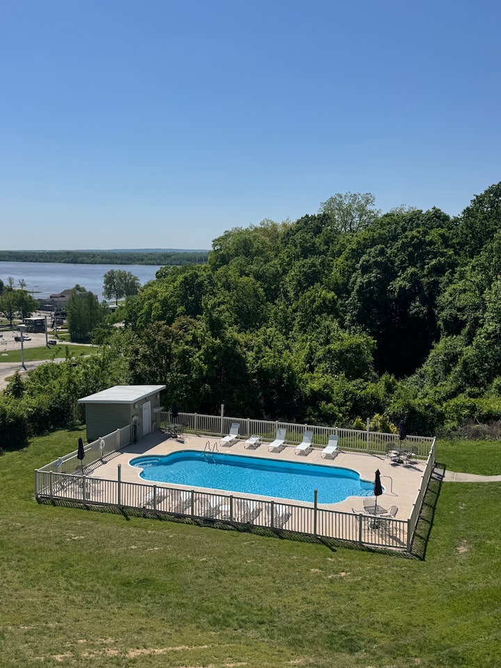 311 Timber Ridge Drive Condo A - Grafton, IL
