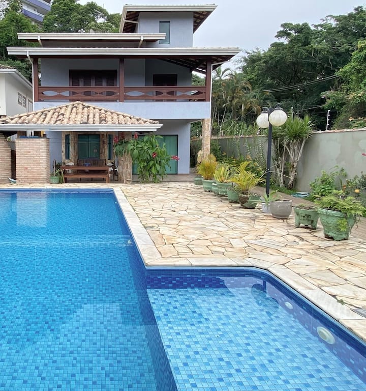 Casa Com Piscina Privativa E Churrasqueira 4 Qtos - Ubatuba