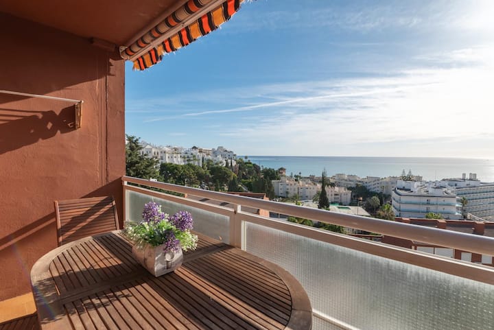 La Carihuela · Vistas Al Mar Terraza Y Piscina - Torremolinos