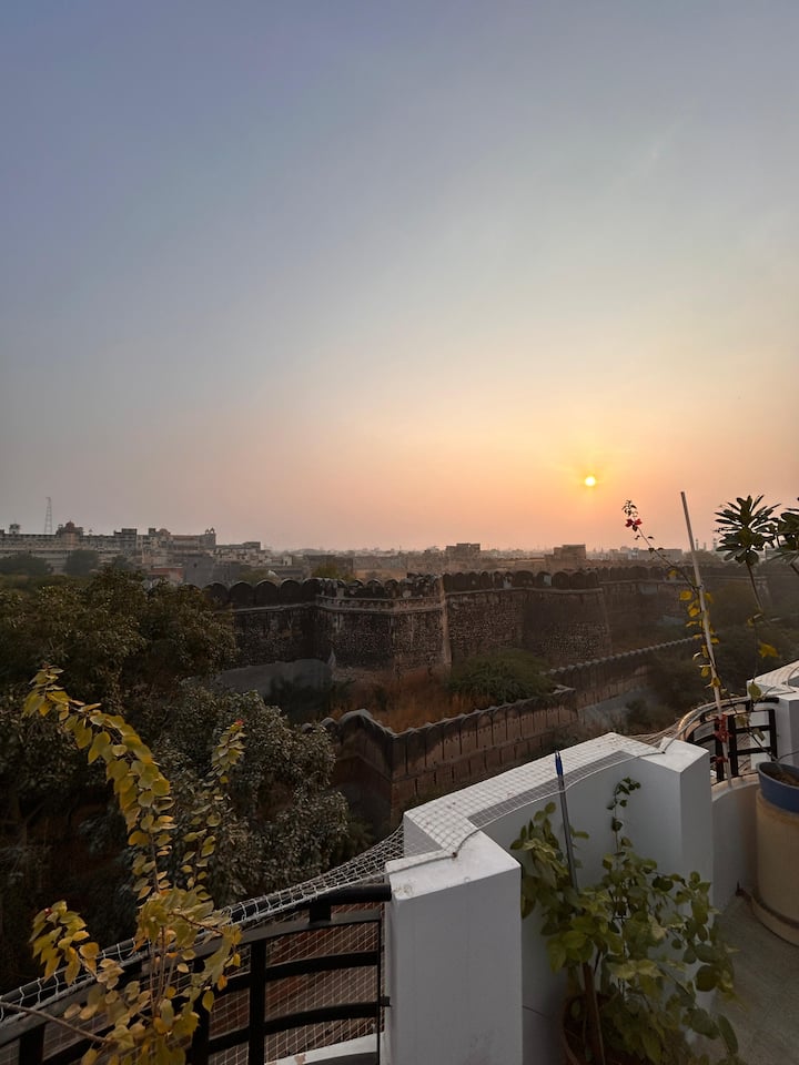Fort Glance By Shivalaya - Bikaner