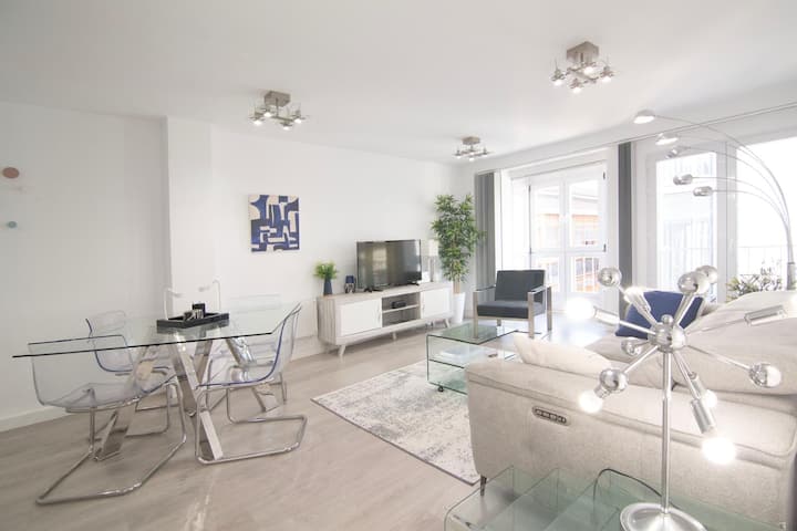 Apartamento En La Calle Mayor. - Cartagena