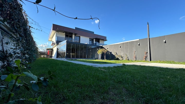 Rûza Sapanca Isıtmalı Kapalı Havuzlu Lüks Villa - Sakarya