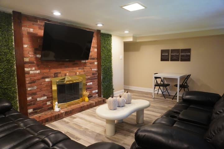 Cozy Ne Philly Home - Bensalem, PA