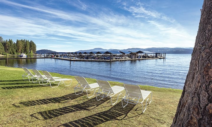 King, Lakefront, Pools + Gym Acr - Coeur d'Alene, ID