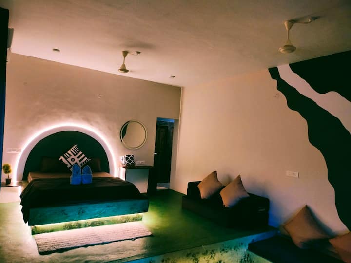 Turtle's Studio Room - Green (Beach Front) - Gokarna