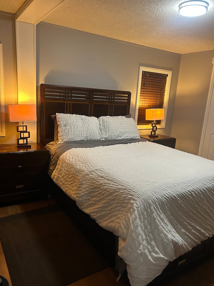 Private Room With Own Bathroom - Yellowknife