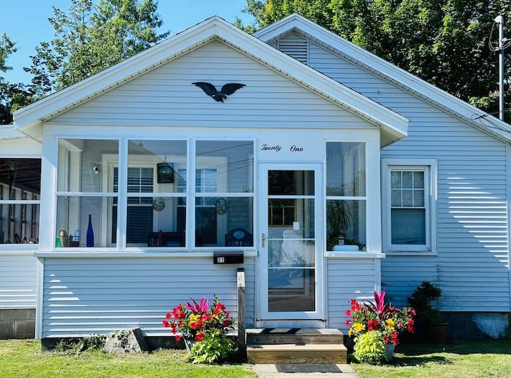 Beach House Getaway - Old Orchard Beach