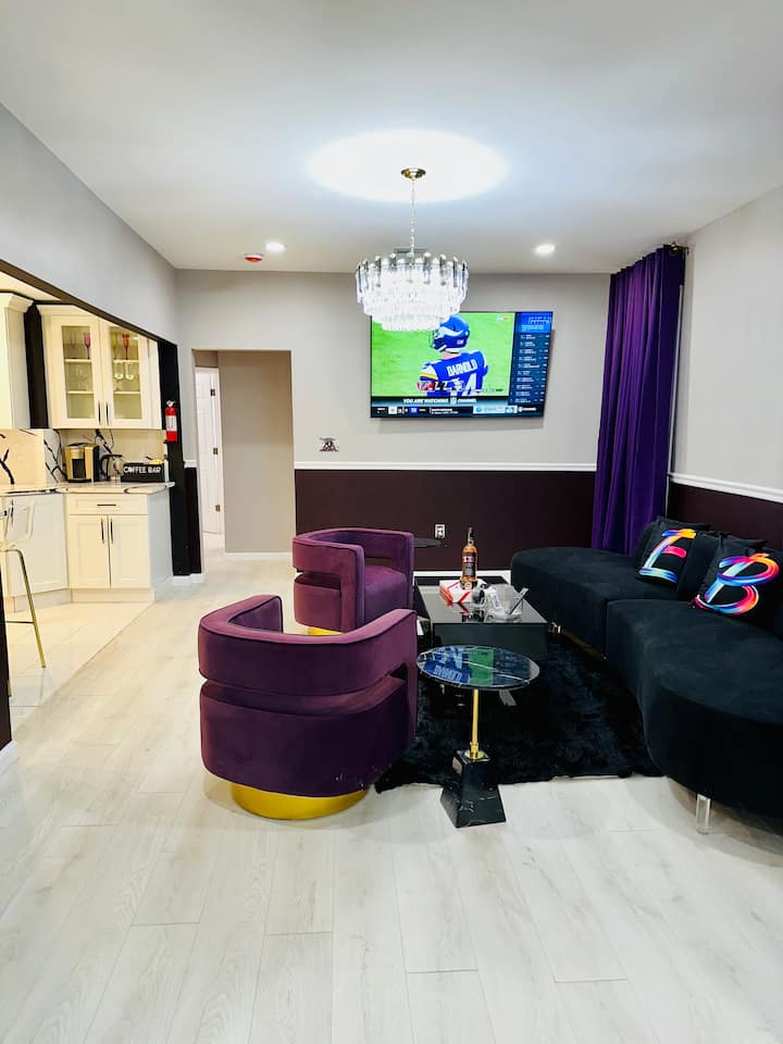 7 Newark Airport Prudential /Nyc Metlife Fifa - Newark, NJ