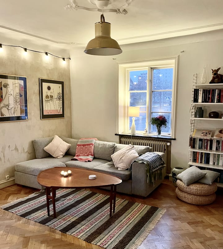 Charmigt 20-tals Hus M. Trädgård - Malmö