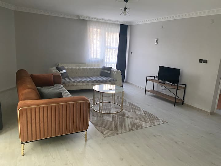 ÇAnkaya Da 1+1 Ferah Temiz Daire - Ankara