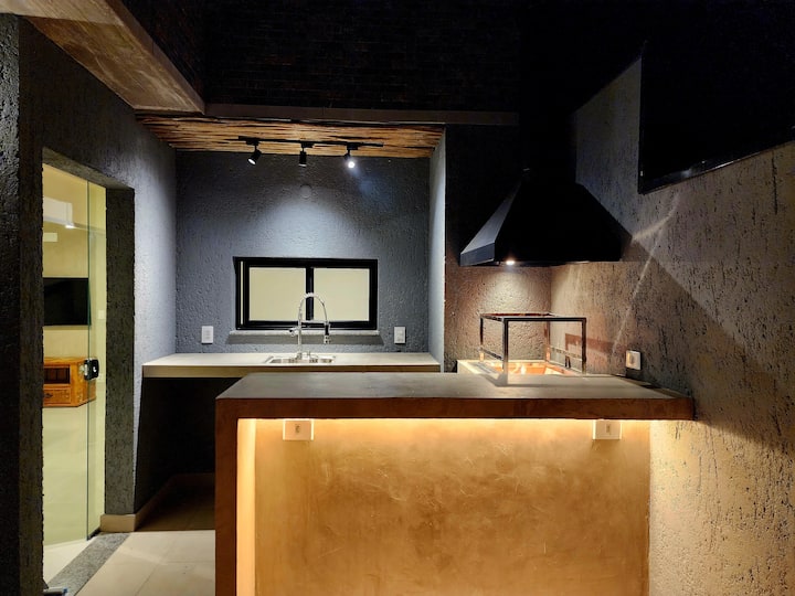 Casa Nova - Condomínio Em Paúba 700m Do Mar - São Sebastião