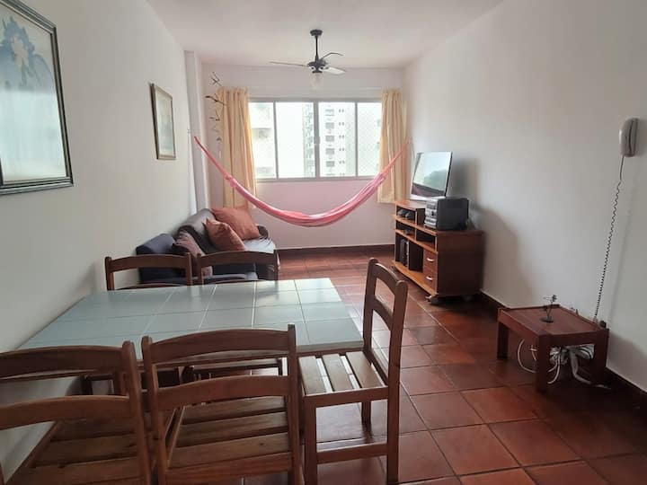 Apto Acolhedor à 200m Da Praia - Guarujá