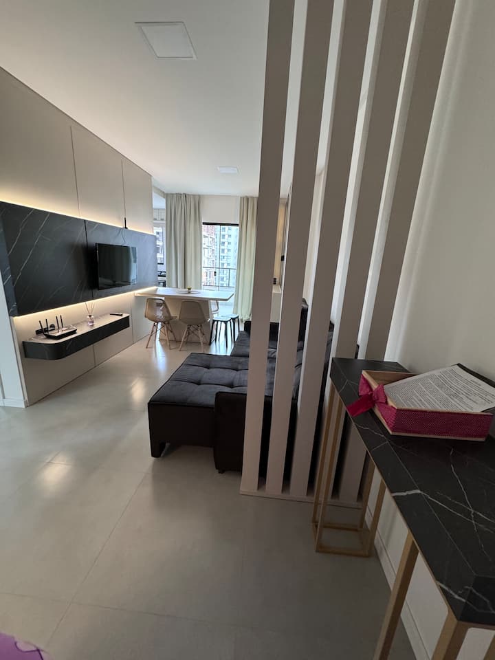 Apartamento Novo Em Itapema C/ Vista Mar E Piscina - Itapema