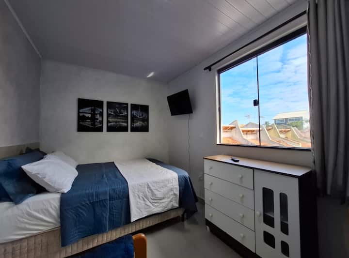 Apto Estúdio C/ Garagem, Wi-fi E Tv Smart. - Cabo Frio