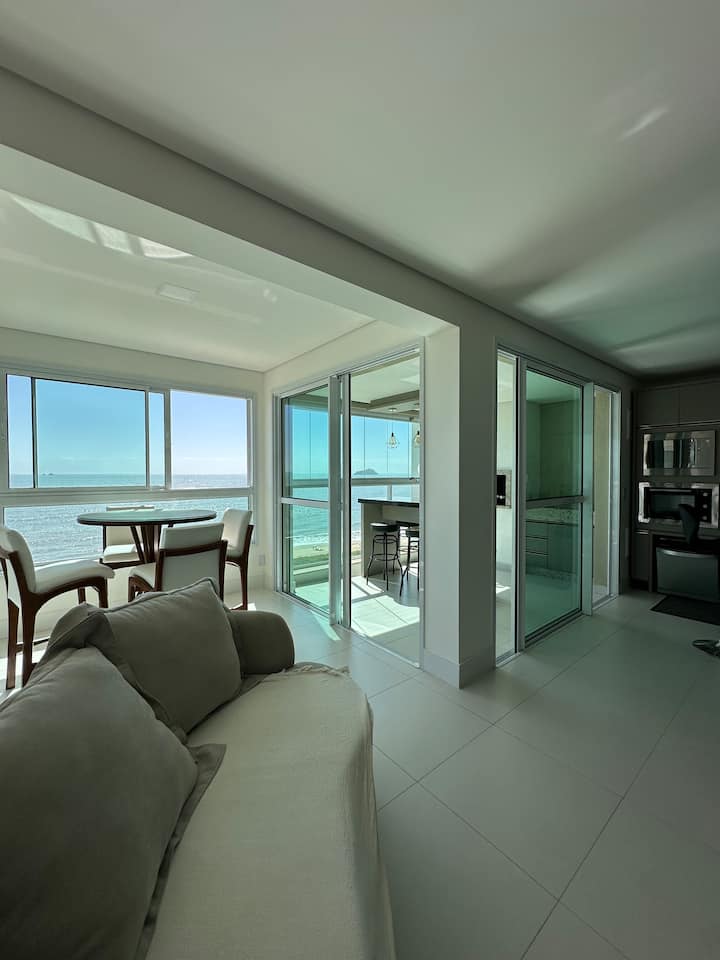 Praia Frente Mar Piscinas Jacuzzi Pé Areia Academ - Brazil