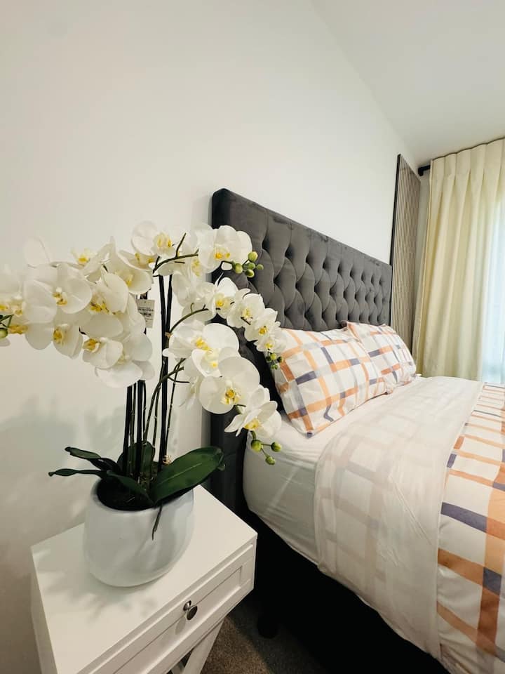 Room In Brand New Property - タウポ