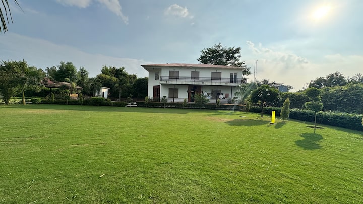 5 Bhk Duplex Farmhouse In Noida 135 - Noida