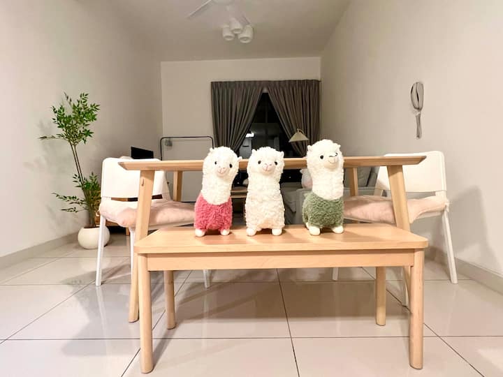 High Floor W/klcc View@ 2-min Trx, Bukit Bintang - Kuala Lumpur