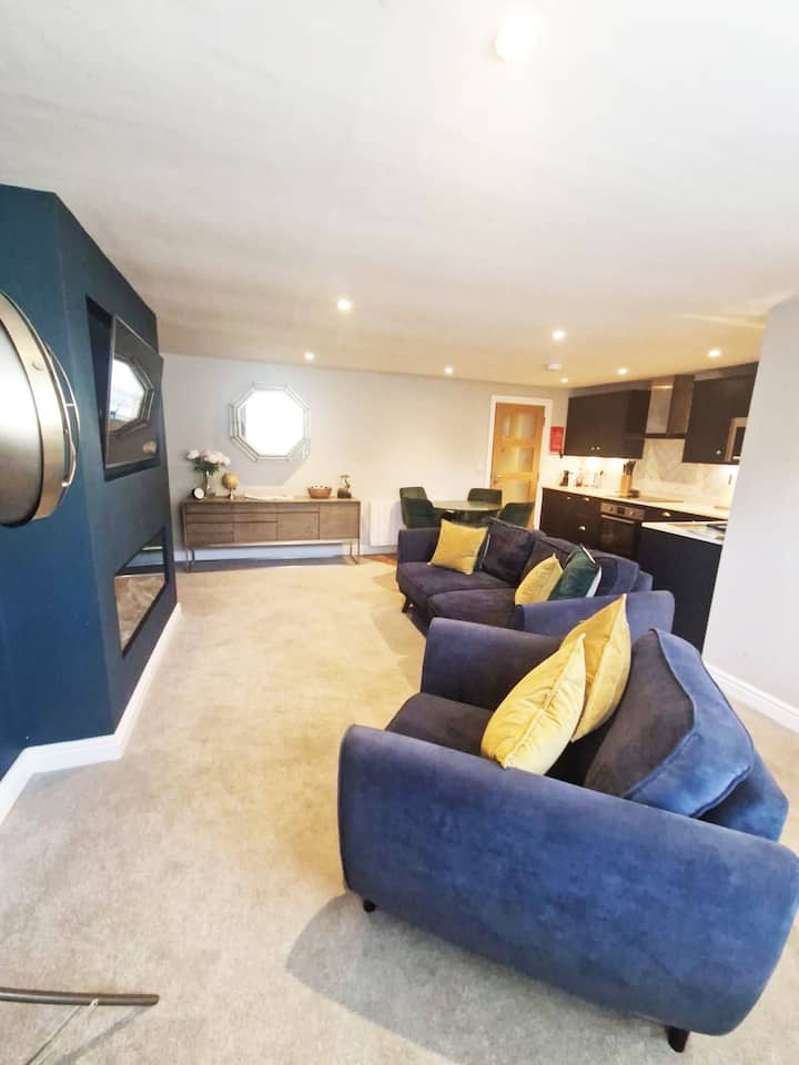 Harper By The Sea - 惠特比