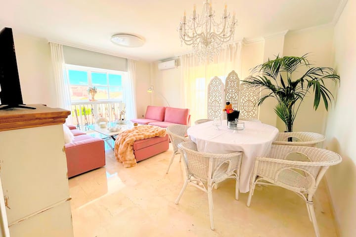 Bright Apartment · Bus At Door · 10 Min To Center - La Zubia