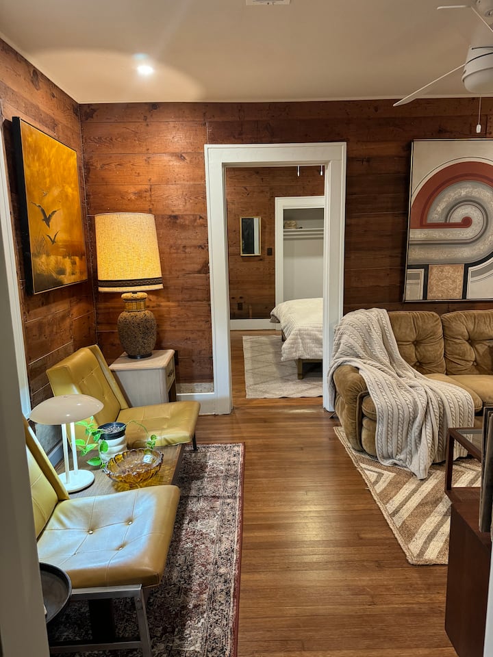 Hilltop: Retreat From The City W/ Pool + Hot Tub! - Independence Heights - Houston