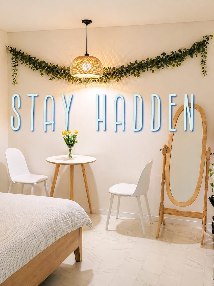 Kt야구장1분/수원화성5분/행궁동5분/스타필드10분/
/통닭거리/인재개발원/공항버스5분 - 영통구