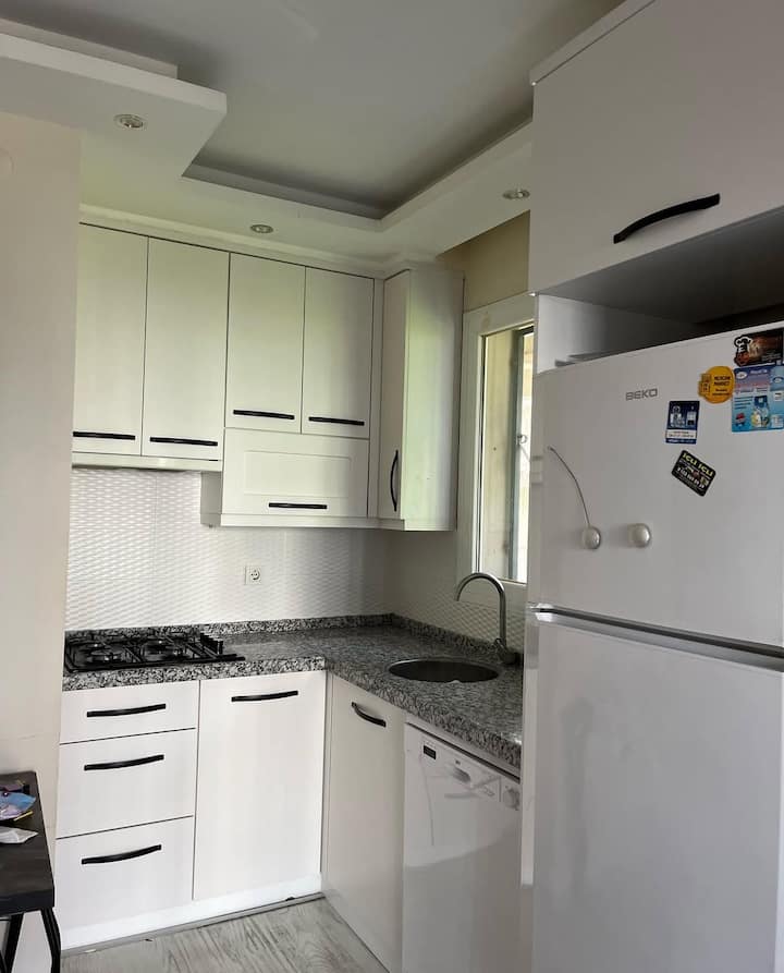 Yeni, Güzel Ve Ferah Ev - Seferihisar