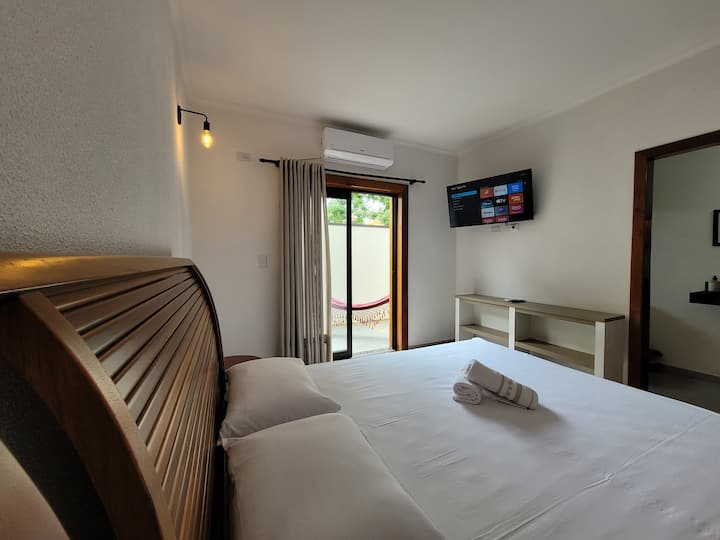 Pousada Casa Una (100m Da Praia) Centro Da Cidade! - Peruíbe