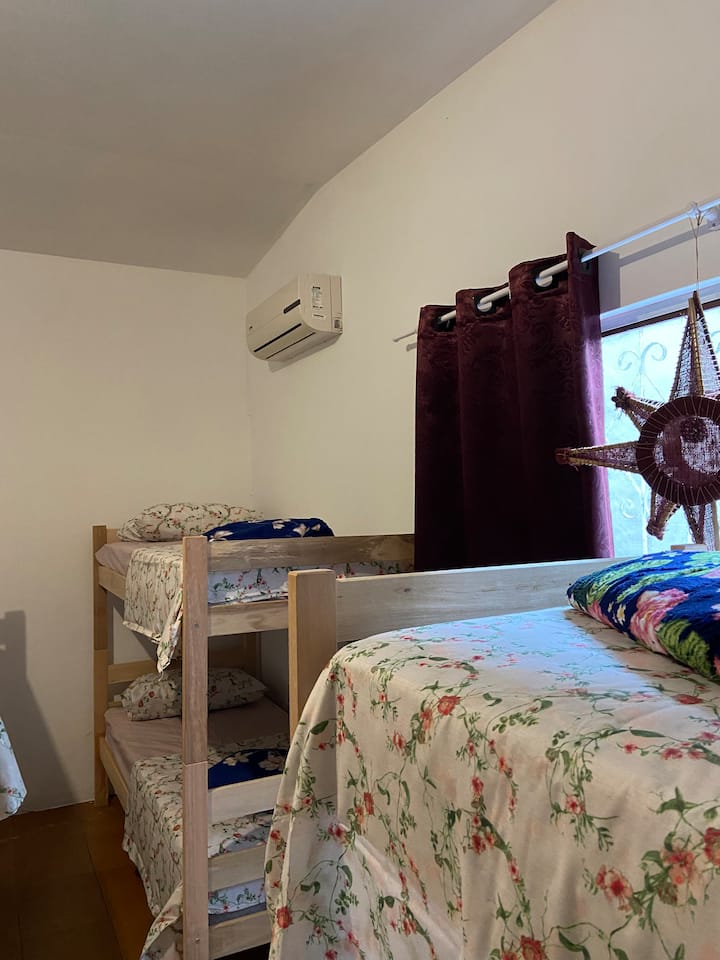 Quarto Compartilhado Em Hostel - Pôrto Belo