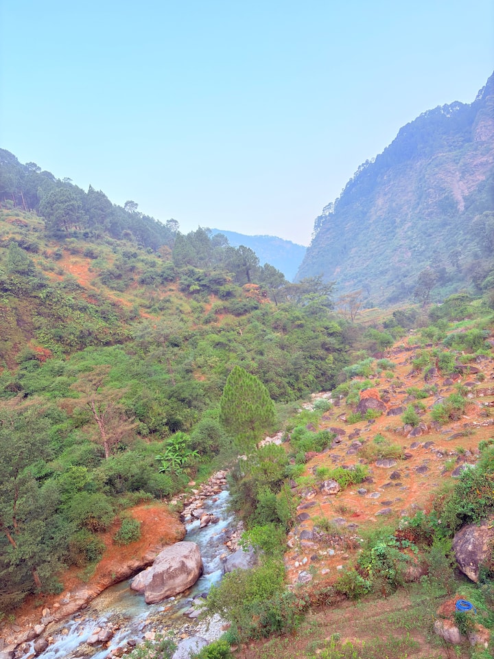 Serenic Himalayan Yogi Aashram Uttarkashi - Uttarkashi