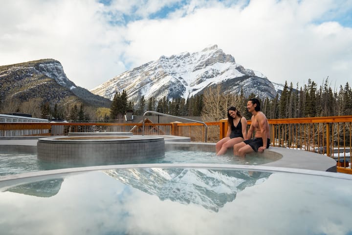 Banff Superior Queen Room W/ Incredible Vistas - Banff