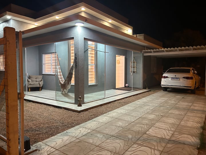 Casa Nova E Aconchegante Em Esquina - Tramandaí