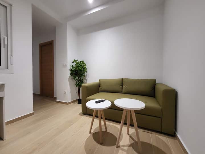 Cozy 1br Apartment Walk To Beach & Work Remotely - Moncada