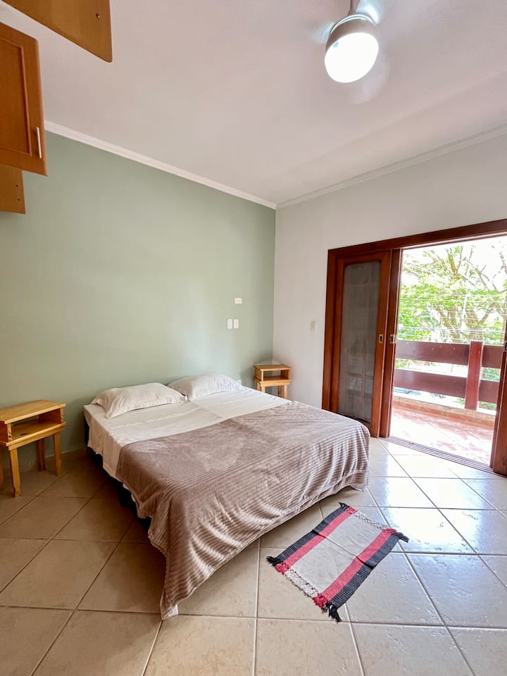 Quarto Aconchegante, 3 Min Andando Praia Do Tombo - Guarujá