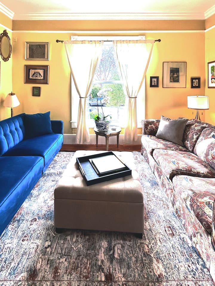 Victorian Apt In Downtown Slo + Free Parking - San Luis Obispo, CA