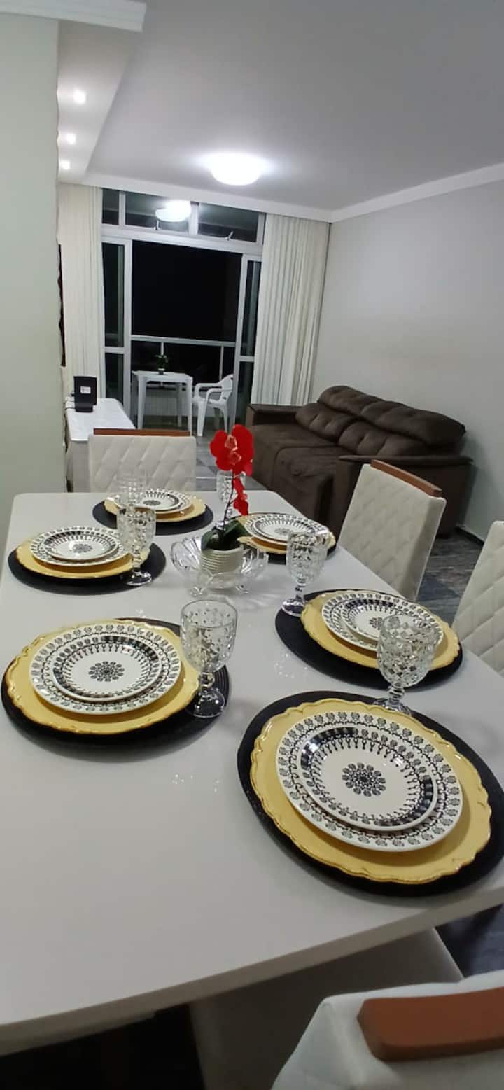 Espaçoso Apartamento Na Praia De Boa Viagem Recife - Recife