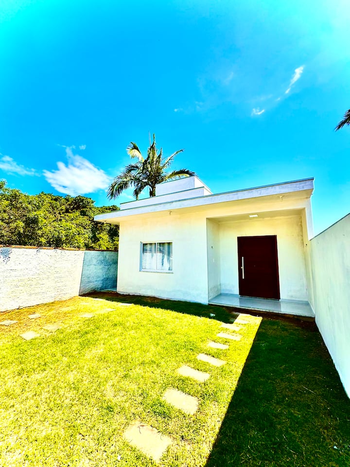 Casa Aconchegante Para O Beto Carrero Em Penha-sc - Penha