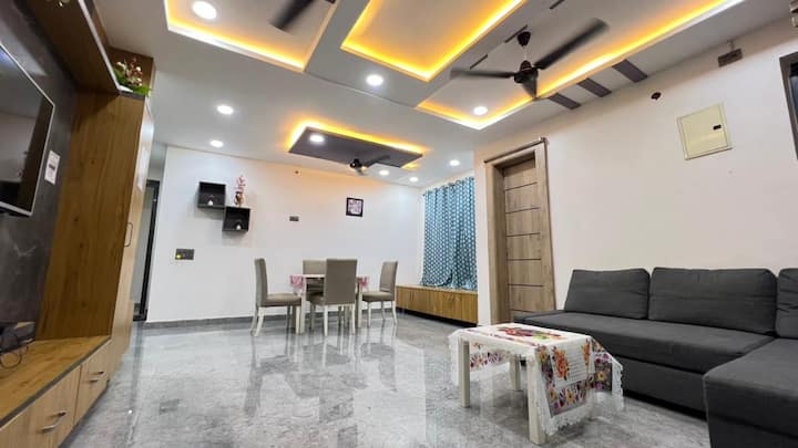 Find Your Peace: 2-bhk Cozy Retreat - Hyderabad