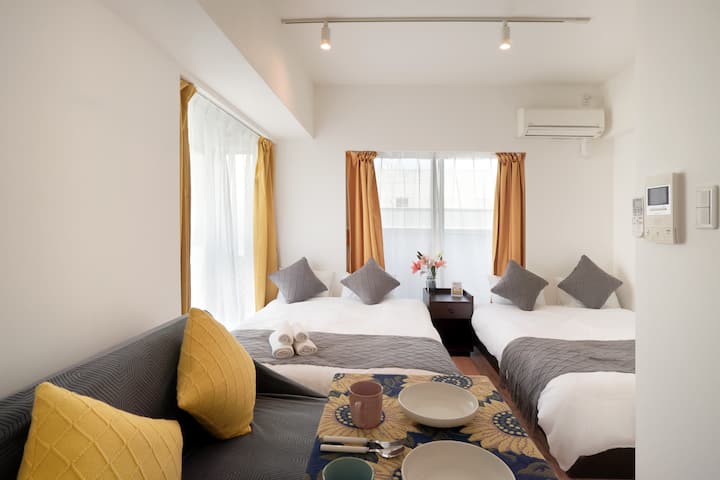 Stylish New Apt For Friends | Walk To Shitennoji - Osaka, Japan